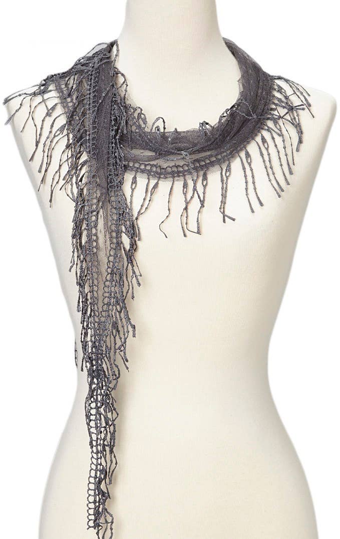 Little Triangle Lace Scarf Grey